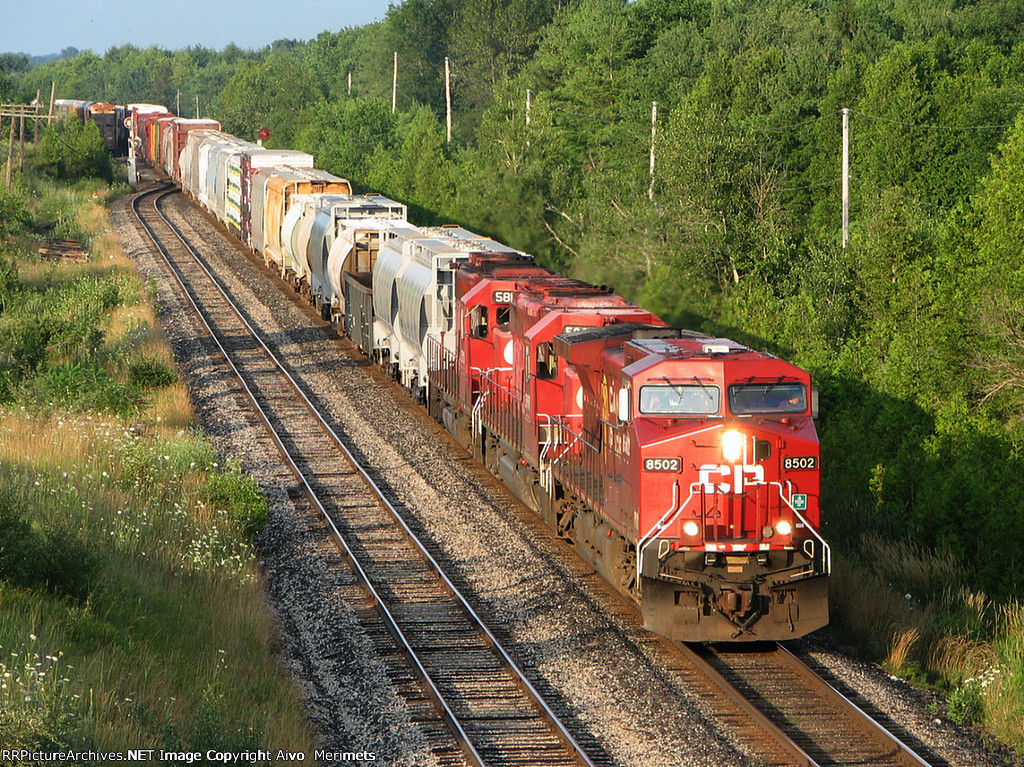 CP 8502 west at Coakley